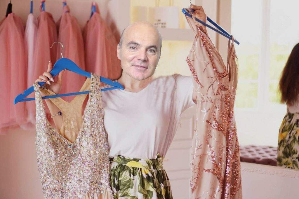 Ciolacu s-a conformat cererii Ursulei și a propus o femeie comisar ...